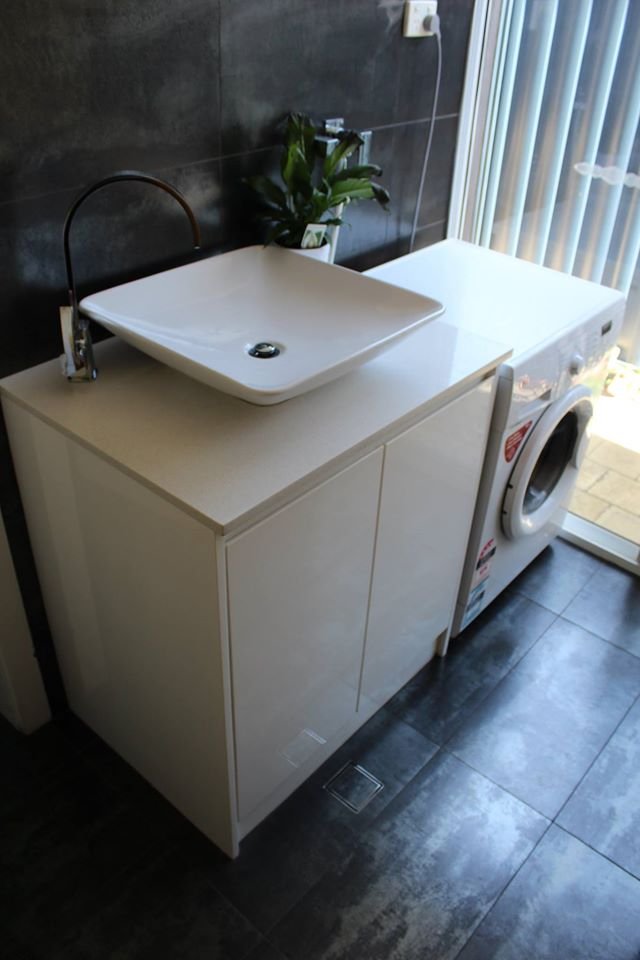 Perth Laundry Splashback Advice - On The Ball Bathrooms