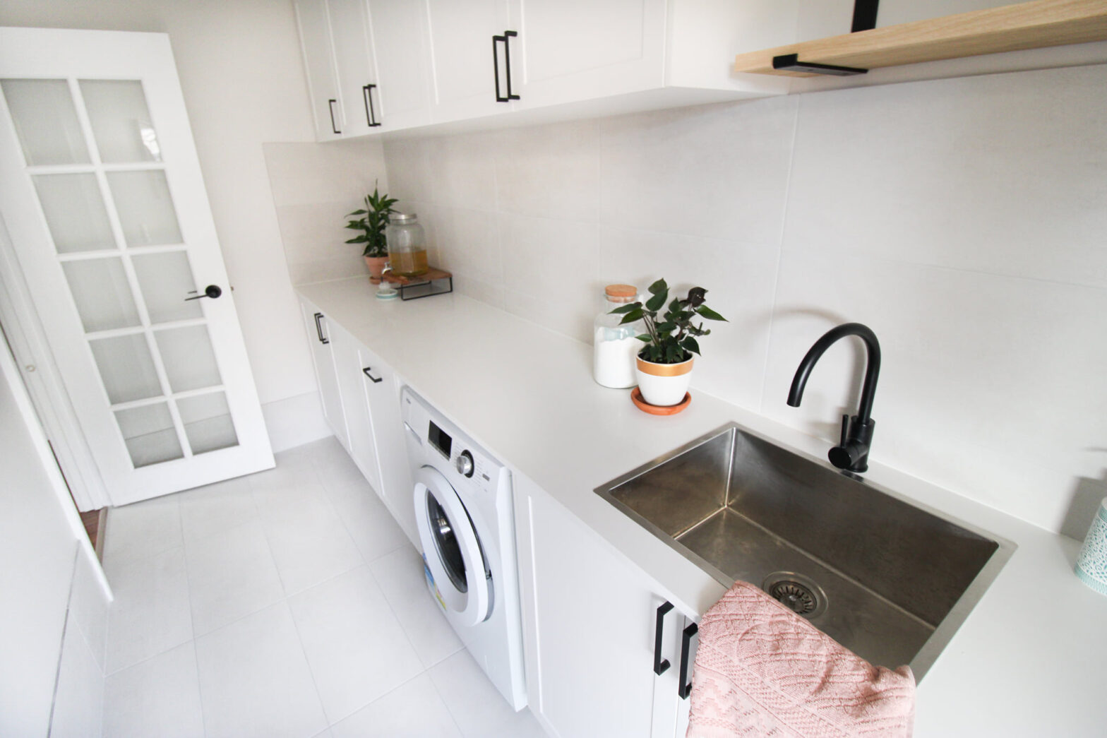 Laundry Renovations Perth Before & After - On The Ball Bathrooms