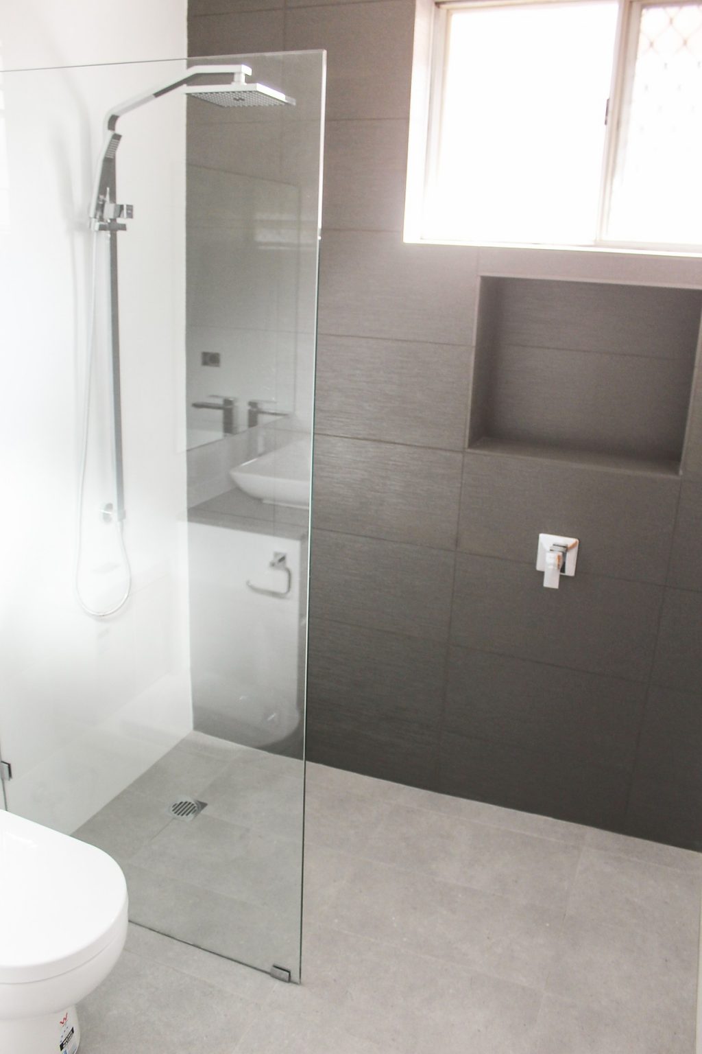 Frosted V Transparent (Shower Screens) - On The Ball Bathrooms