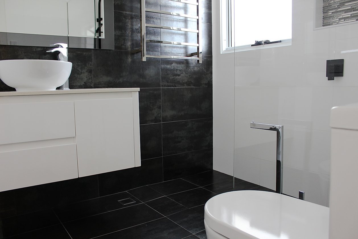 7 Tips For a Small Ensuite Renovation - On The Ball Bathrooms